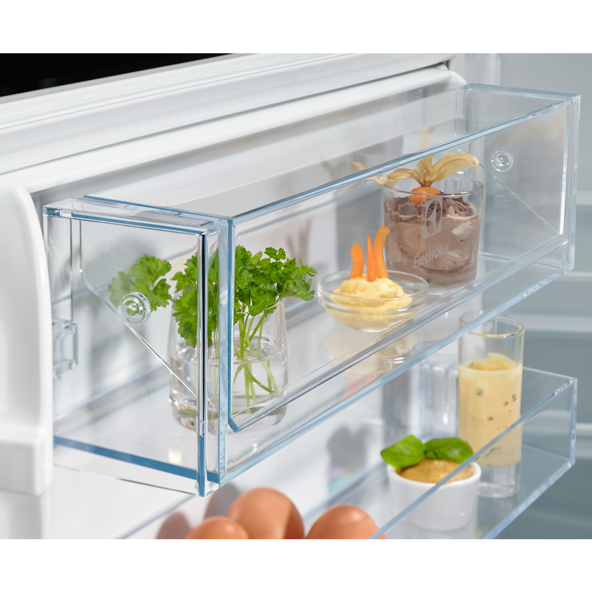 244L 800 Series built-in bottom freezer refrigerator - ENC8MD18R0 ...