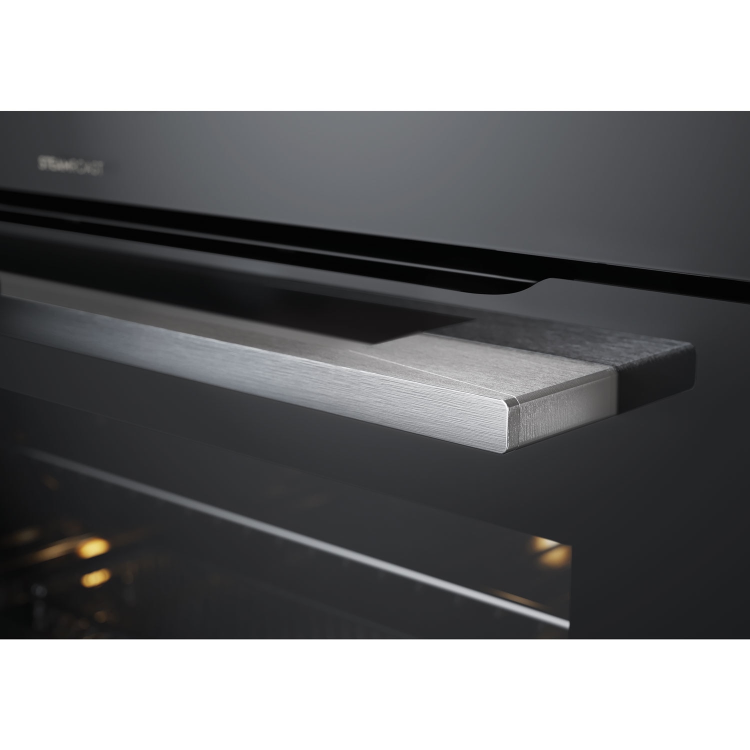 125L Built-in Electric Oven EVE916SE | Electrolux Arabia